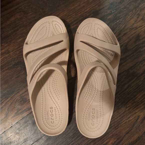 CROCS | Shoes | Crocs Tan Slide Sandals | Poshmark
